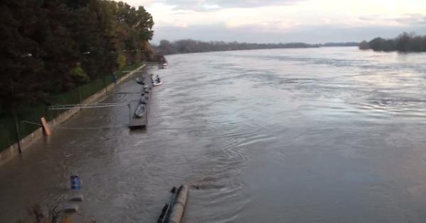 Il video del Po in piena domenica 16 novembre - La Provincia